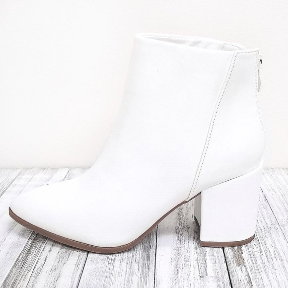 Shoes | New White Pointed Toe Chunky Heel Ankle Boots | Poshmark
